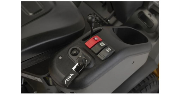 Raideris Stiga PARK 900 WX ( bez pļaušanas iekārtas )