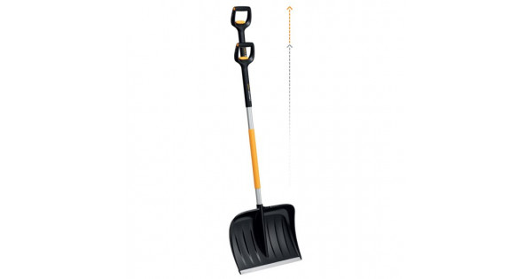 Fiskars X-series snow pusher with telescopic handle